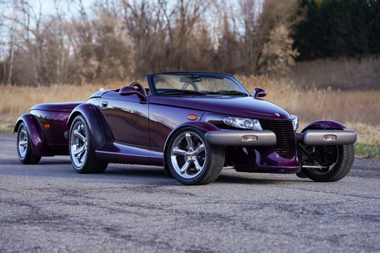 1999 PLYMOUTH PROWLER W/TRAILER